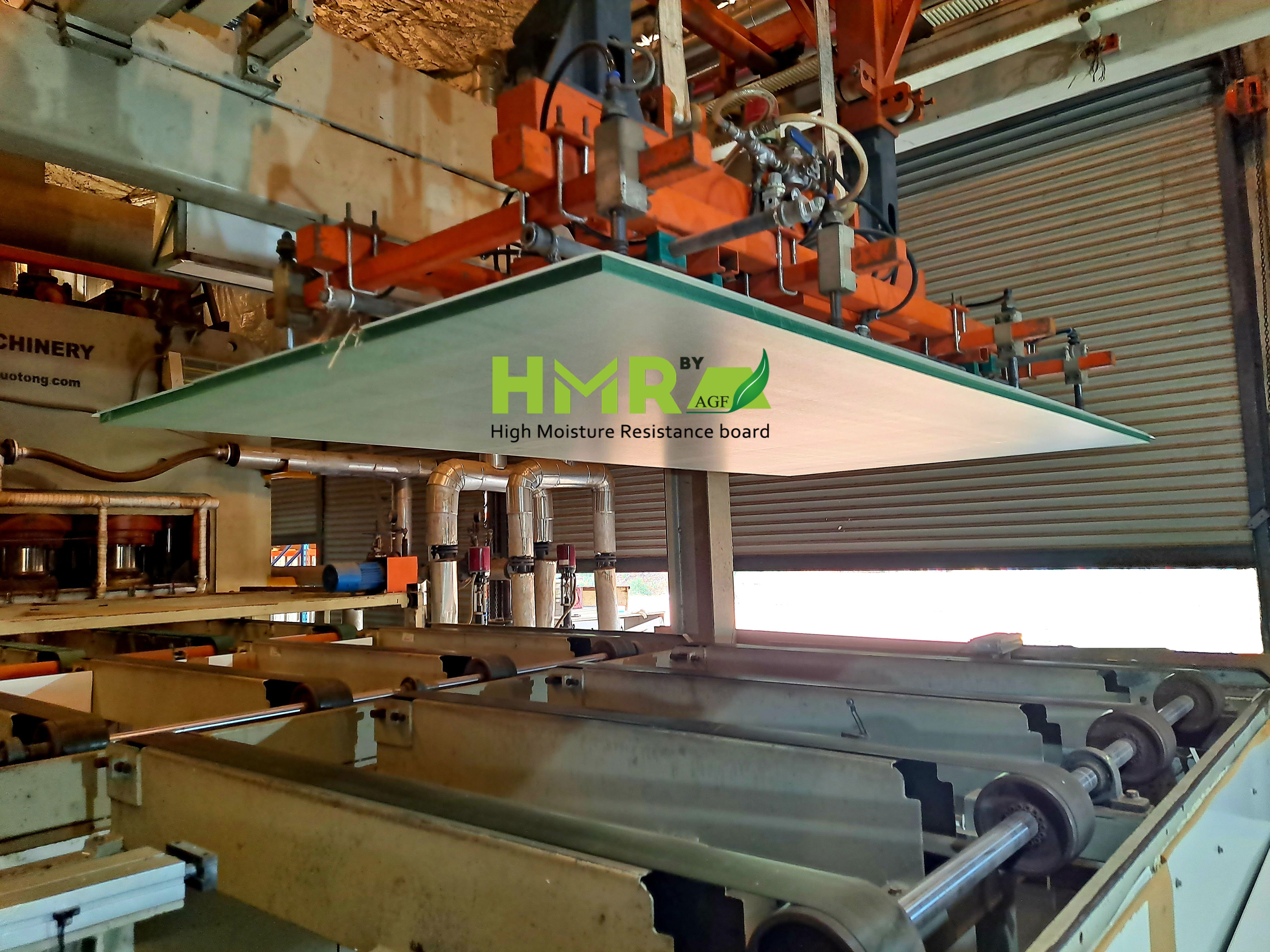 ไม้ HMR เทียบสเปค/ราคา กับไม้อัด แบบไหนทนชื้นดีกว่ากัน - BUILKประเทศไทย